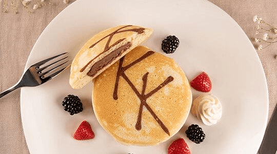 KITKAT® Pancakes - Stir it up Magazine